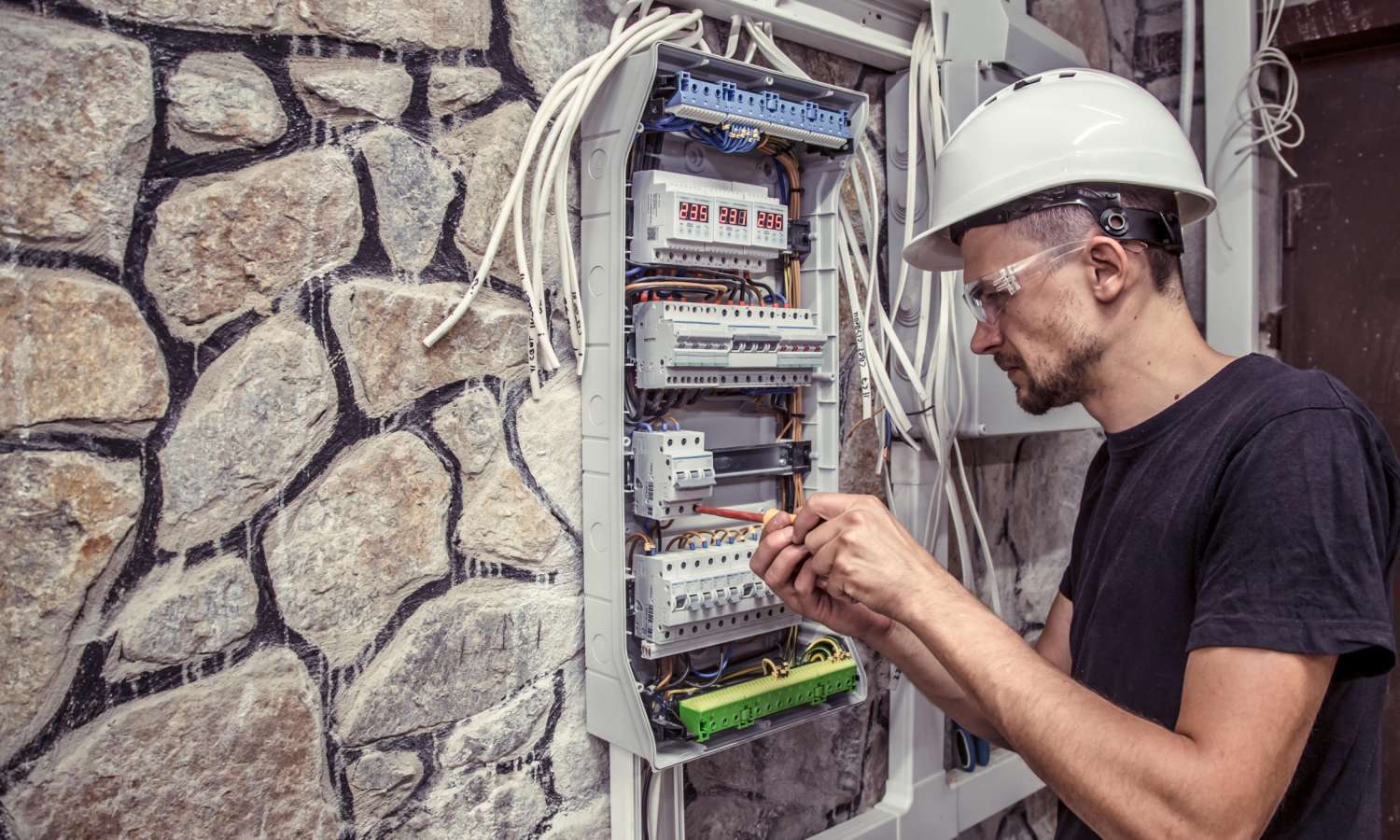 Main Panel Upgrade in Temecula CA | Direct Electric Company